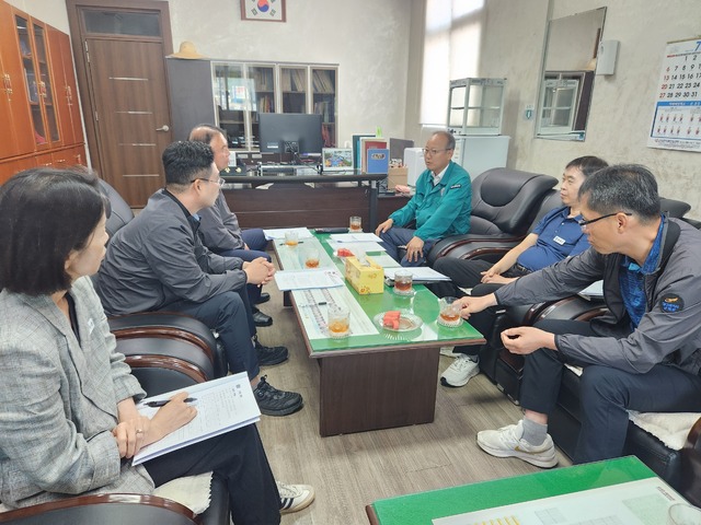 대구 군위군, 배춘식 신임 부군수 주재 업무보고회 실시 - 대구일보